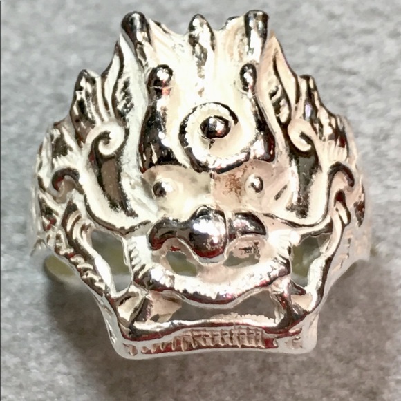 3 Royal Dazzy | Accessories | New Handmade Asian Glossy Design Dragon ...